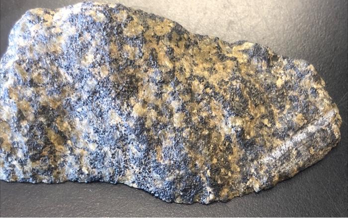 Solved Ultramafic igneous rocks (>90% mafic minerals) | Chegg.com