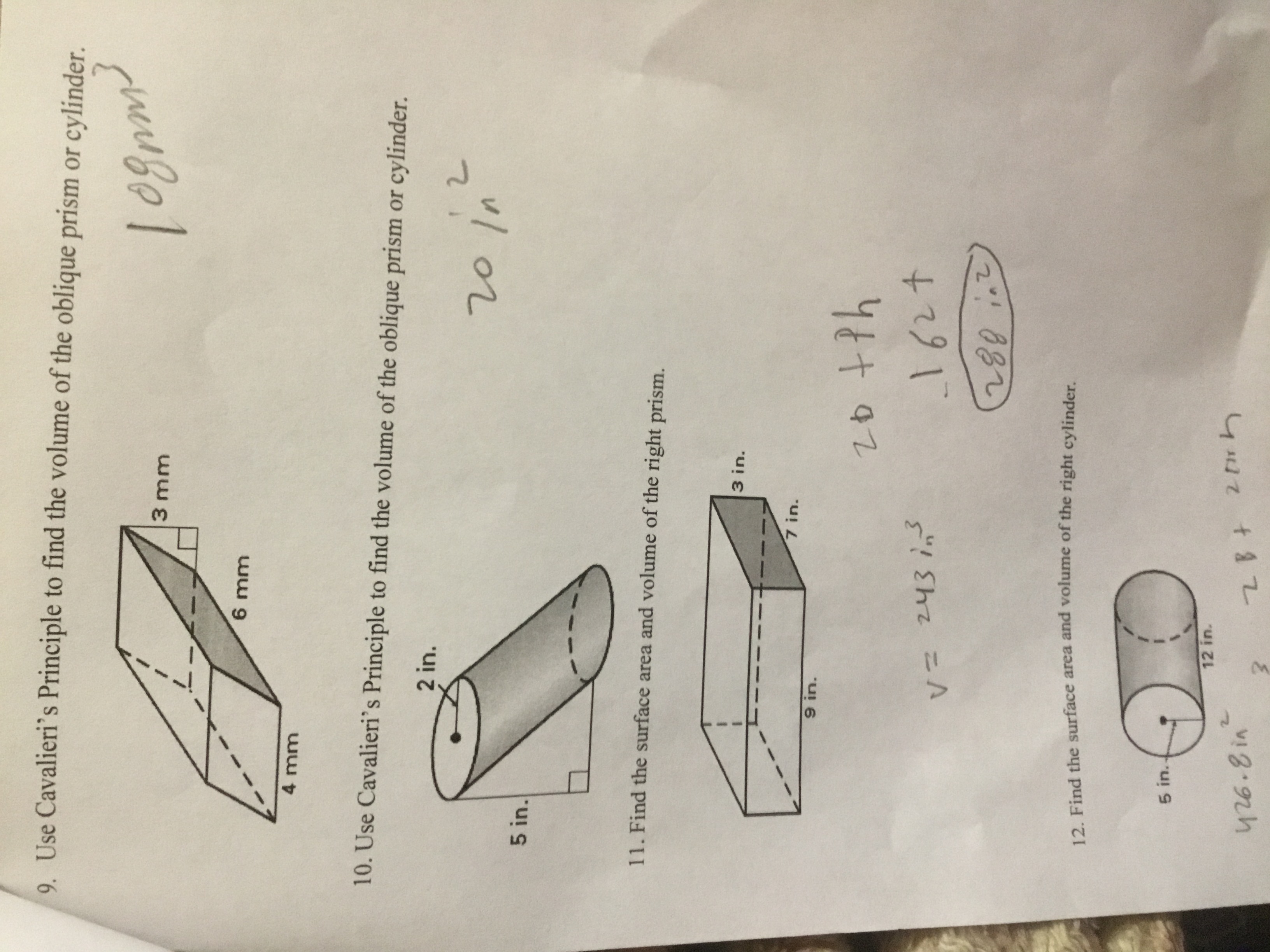 Solved Use Cavalieri's Principle to find the volume of the | Chegg.com