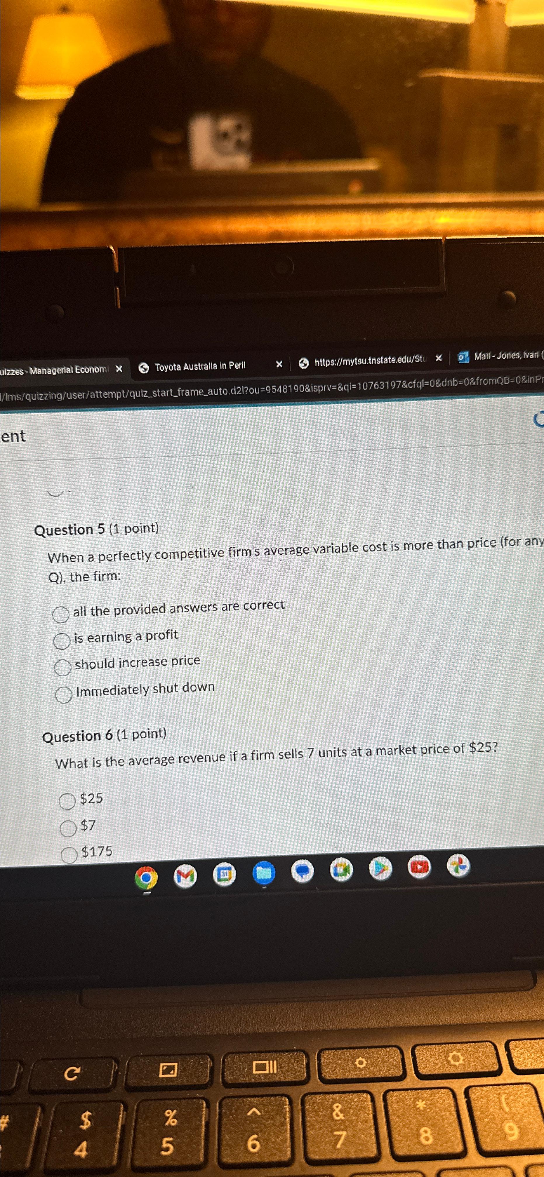 Solved Question 5 (1 ﻿point)When a perfectly competitive | Chegg.com