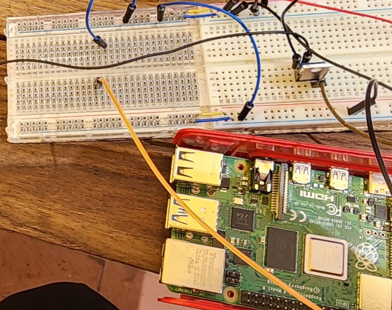 Solved Pls, how can I code the rotary encoder with an | Chegg.com