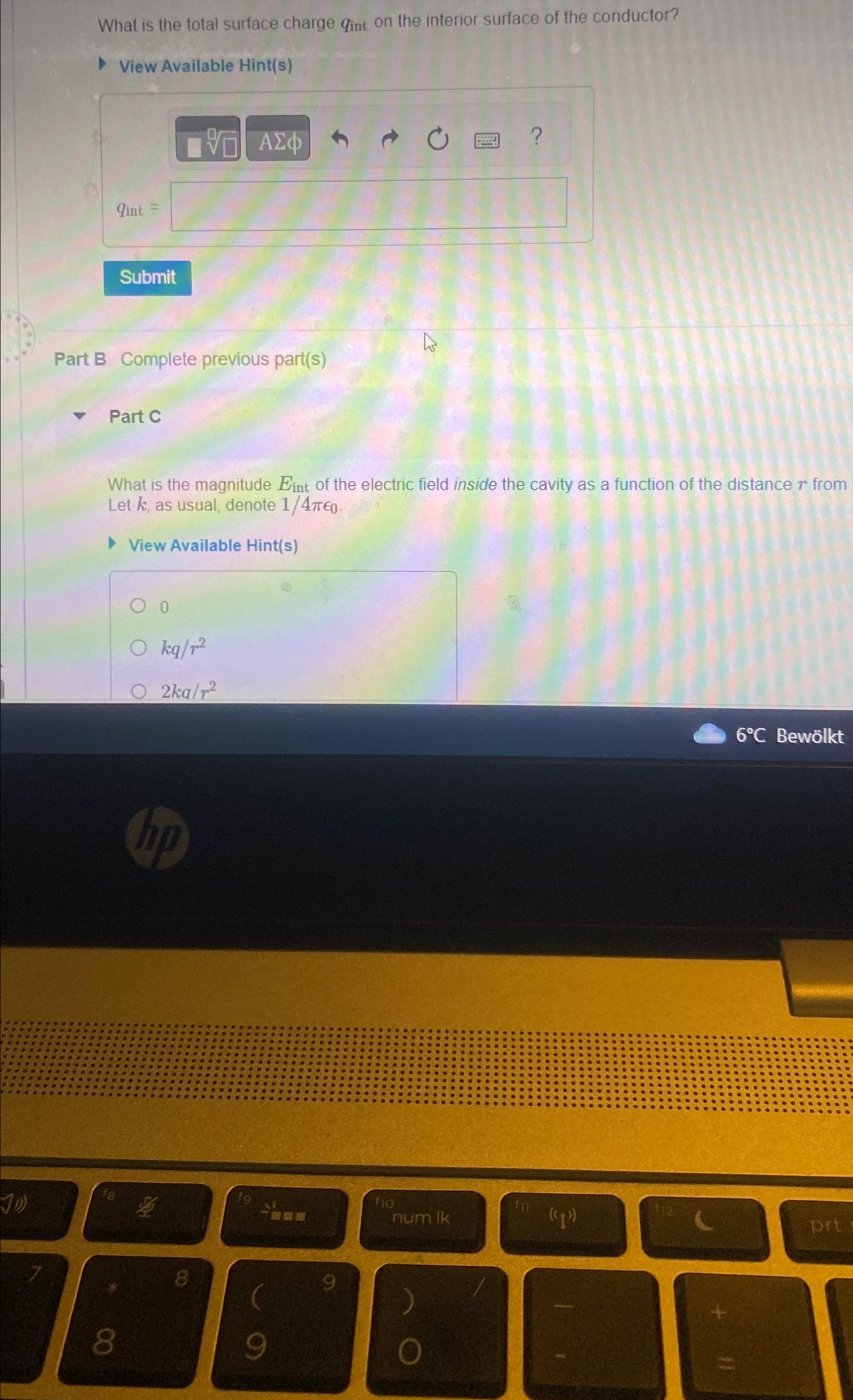 What is the total surface charge q_(int ) on the | Chegg.com