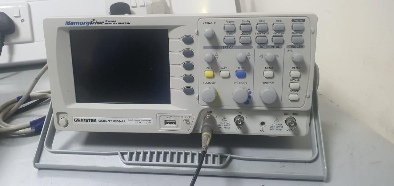 Solved Acquire Display 2 MEGA MEMORY BUILT-IN Utility Help | Chegg.com