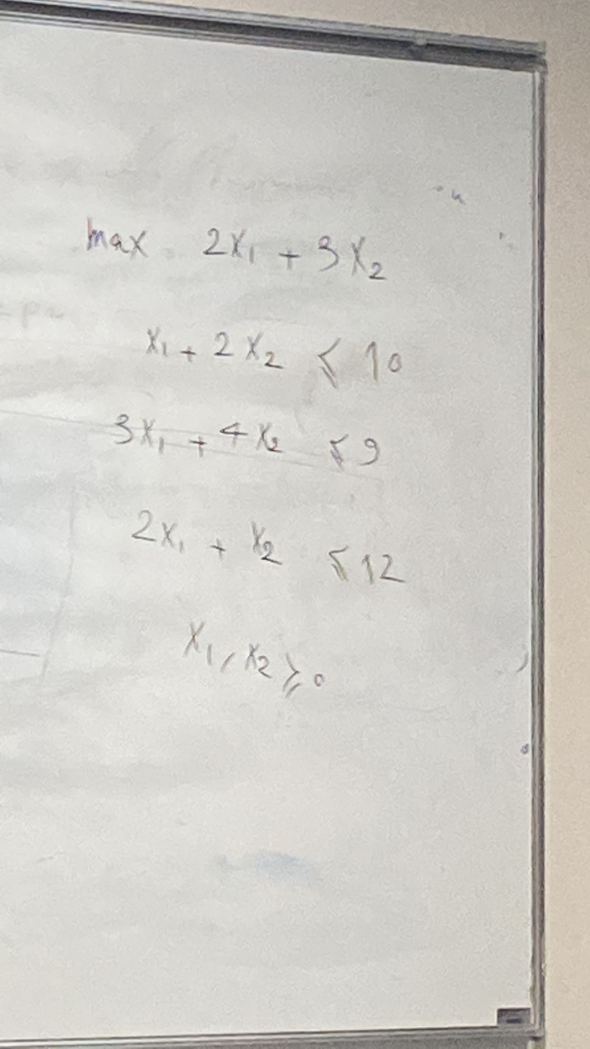 Solved Max Z =2x1+3x2x1+2x2≤103x1+4x2≤92x1+x2≤12x1,x2≥0Solve | Chegg.com