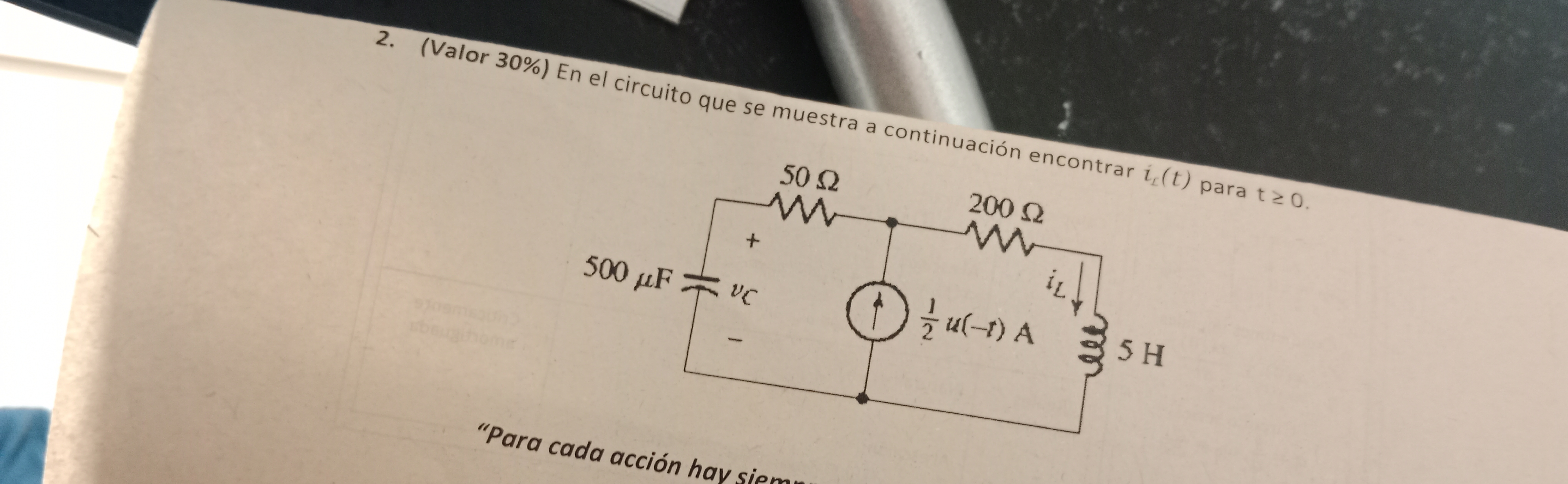 Solved (Valor 30% ) ﻿En el circuito que se muestra a | Chegg.com