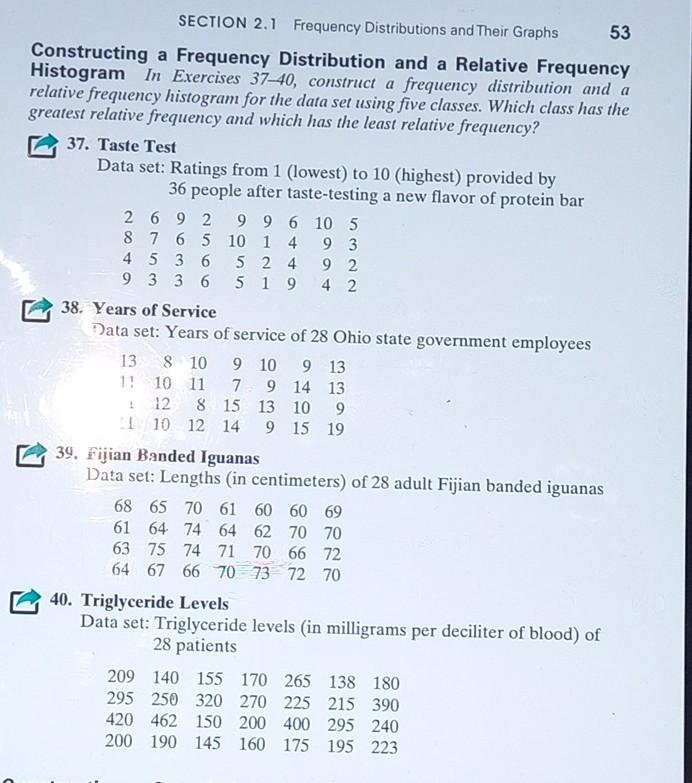 Solved Constructing a Frequency Distribution and a Relative | Chegg.com