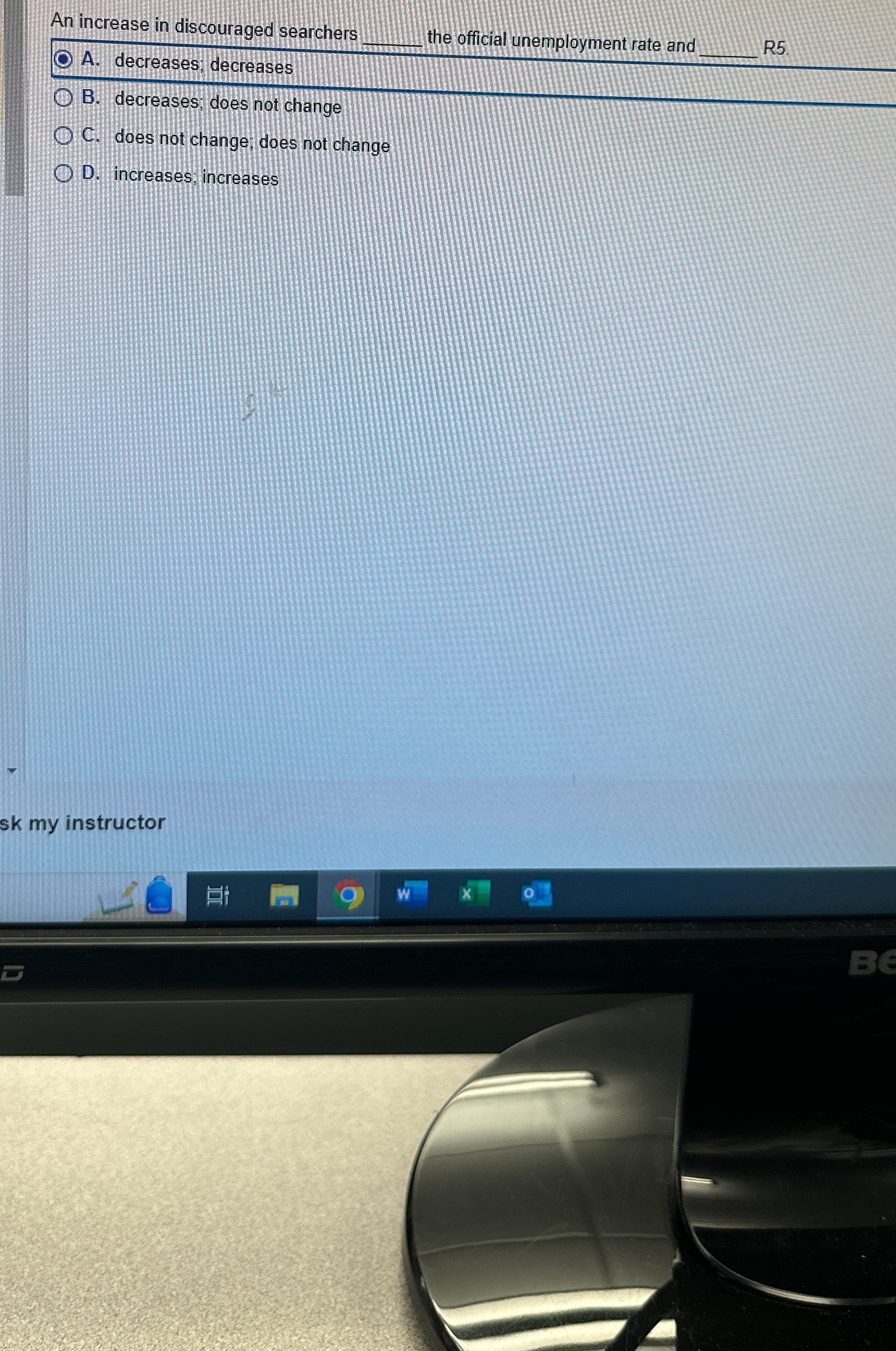 Solved An increase in discouraged searchers the official | Chegg.com