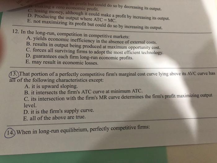 Solved 2 ULSIC. U llence decreasing returns to scale at low | Chegg.com