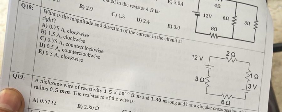 Solved B) 2.9Q18:What is right?A) 0.75A, ﻿clockwiseB) 1.5A, | Chegg.com