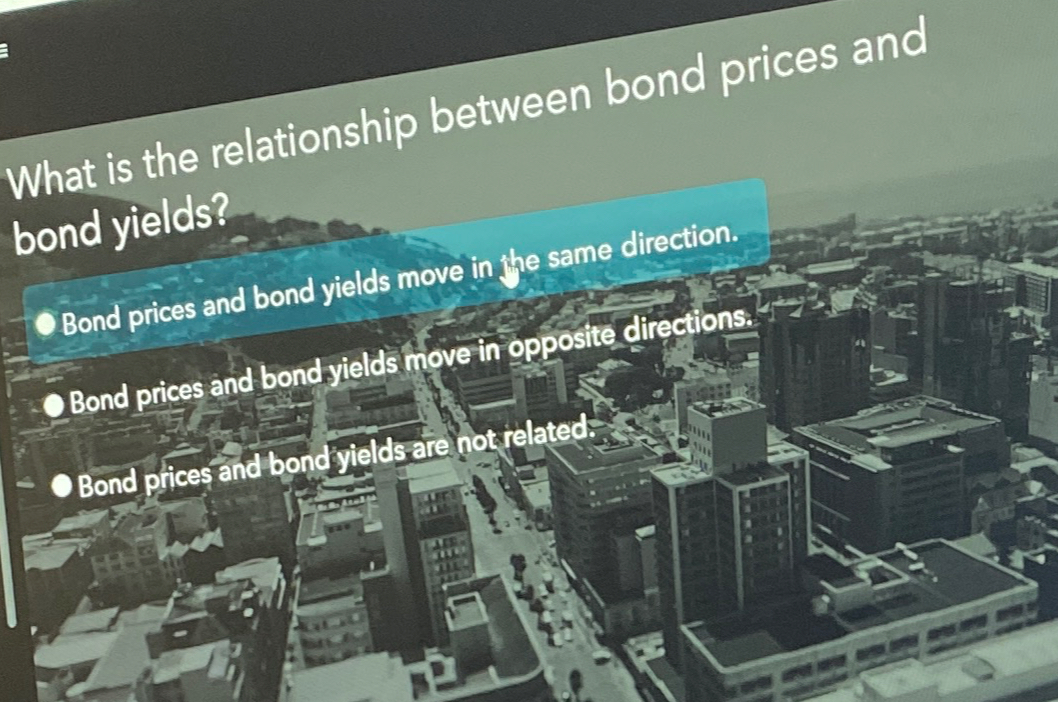 Solved What is the relationship between bond prices and bond | Chegg.com