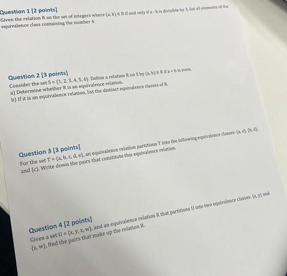 Solved Question 1 [2 ﻿points]Given the relation R ﻿on the | Chegg.com
