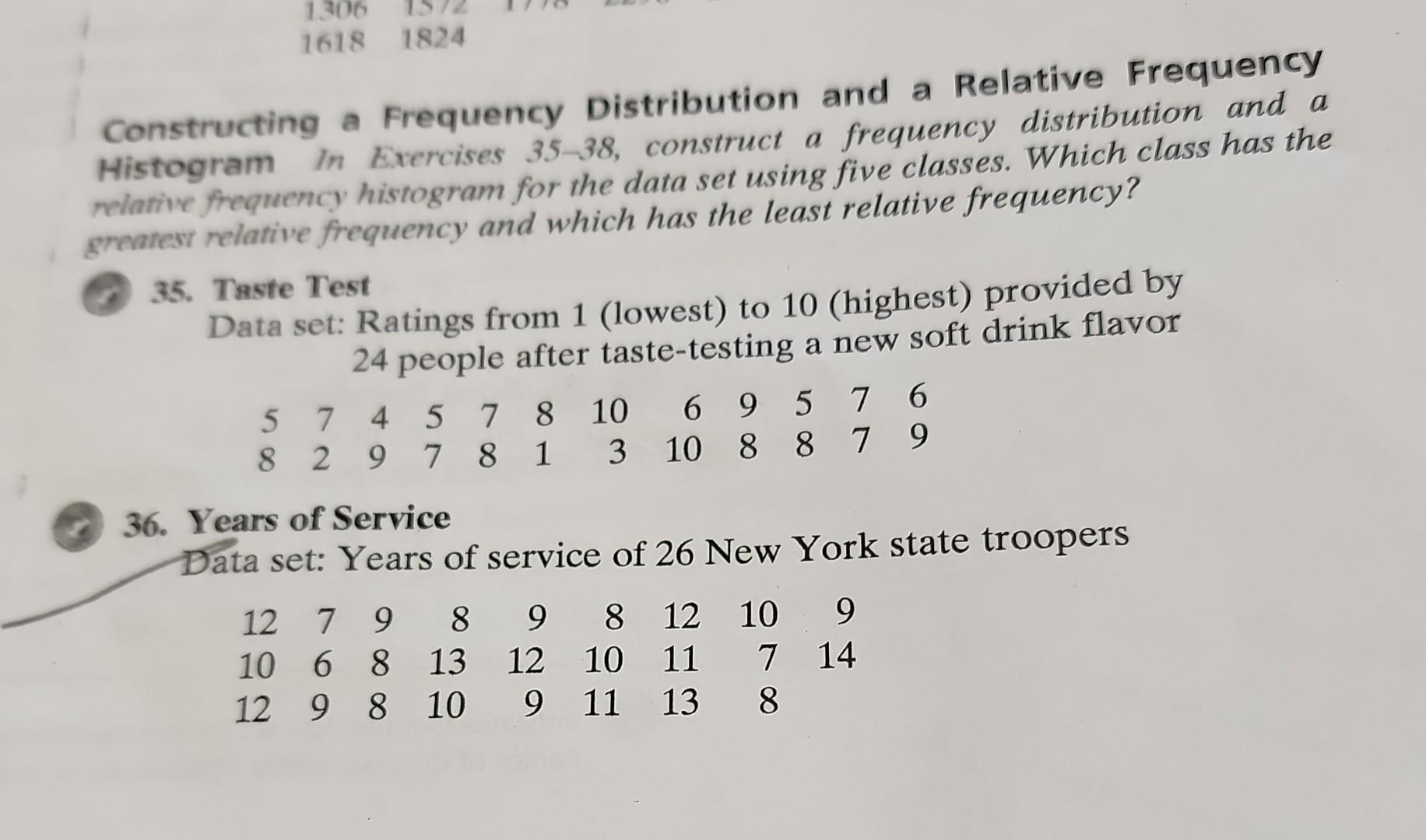 Solved Constructing a Frequency Distribution and a Relative | Chegg.com