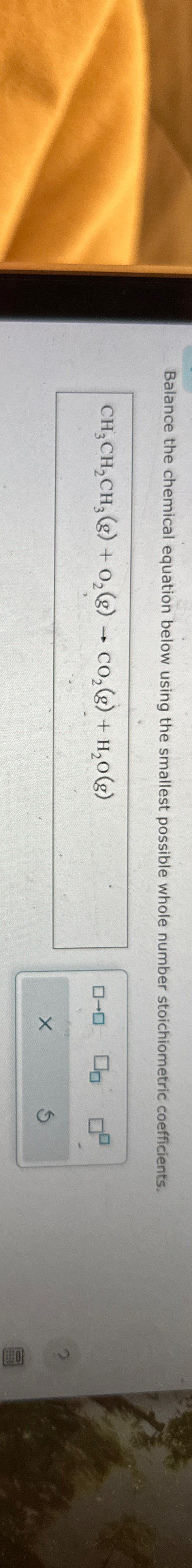 Solved Balance the chemical equation below using the | Chegg.com