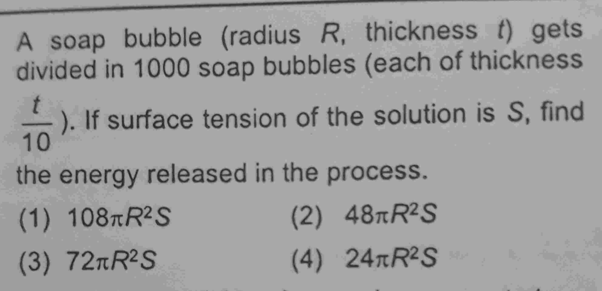 Solved A soap bubble (radius R, thickness t ) gets divided | Chegg.com