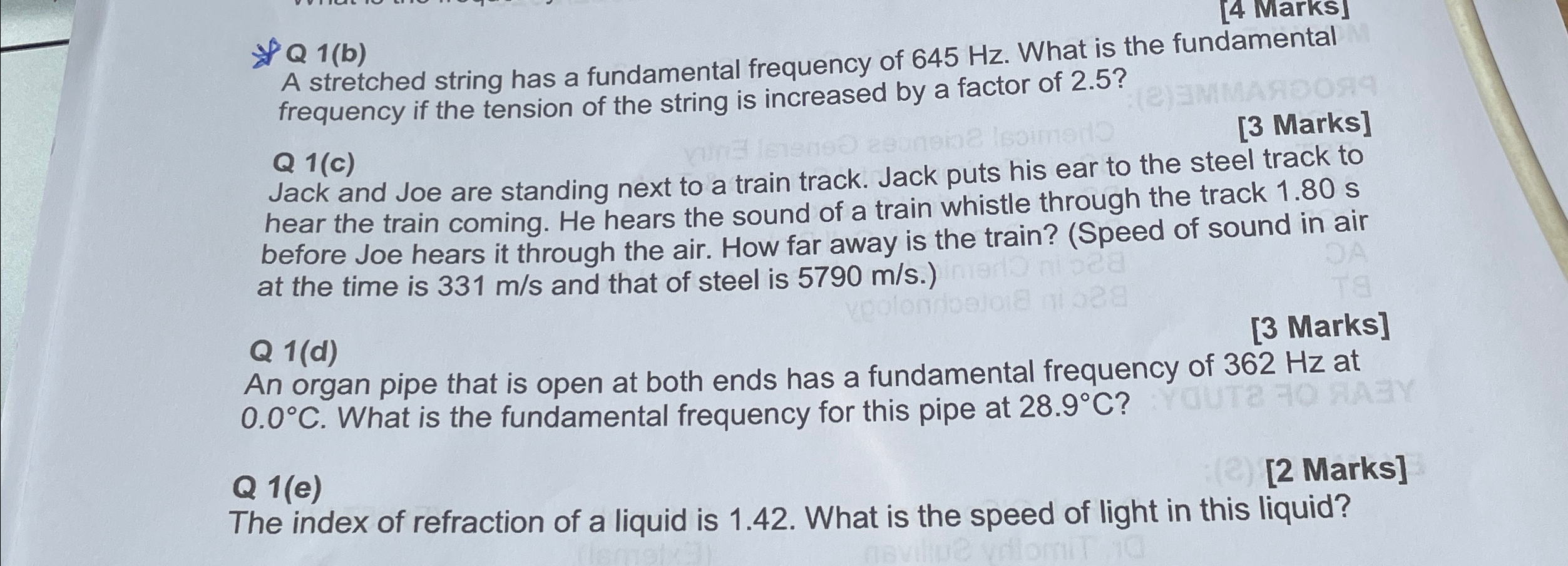 Solved [4 ﻿Marks]Q 1 (b)A stretched string has a fundamental | Chegg.com