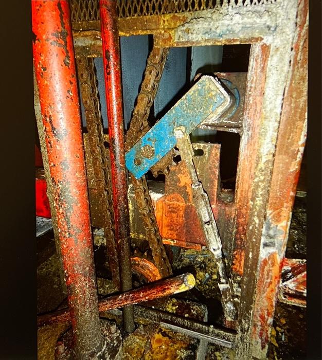 with the drive chain going in reverse, it provides | Chegg.com