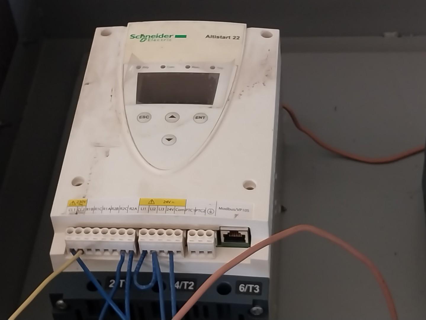 Solved 3 wire control circuit diagram for Altistart 22. | Chegg.com