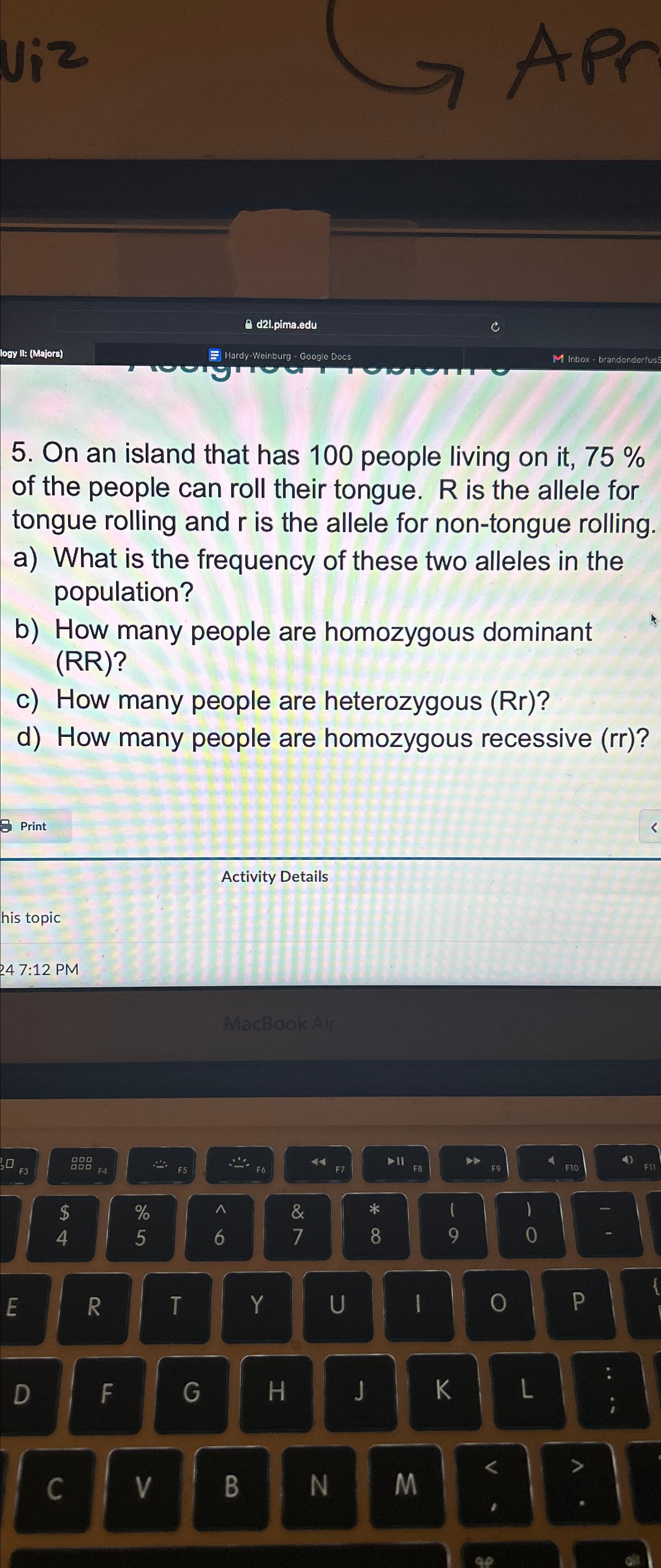 Solved On an island that has 100 ﻿people living on it, 75% | Chegg.com
