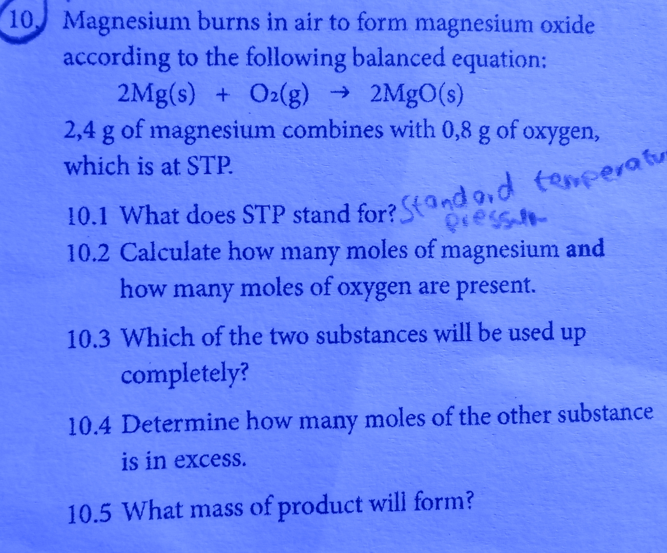 Solved Magnesium burns in air to form magnesium oxide | Chegg.com