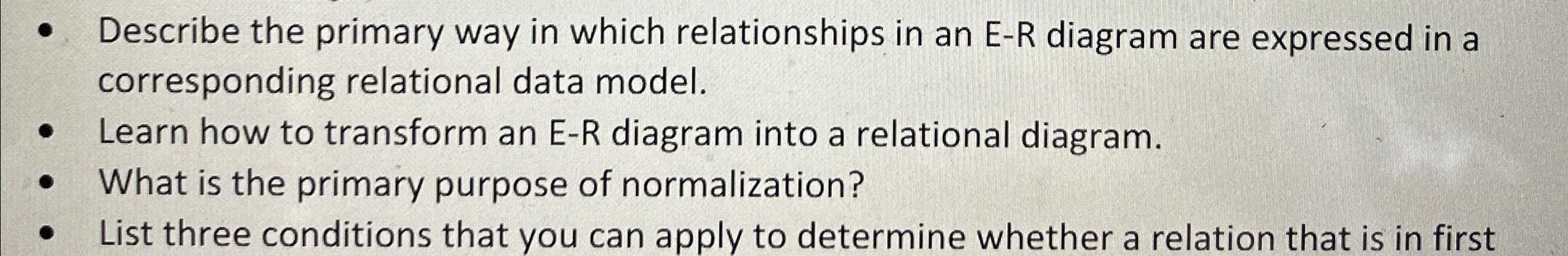 Solved Describe the primary way in which relationships in an | Chegg.com