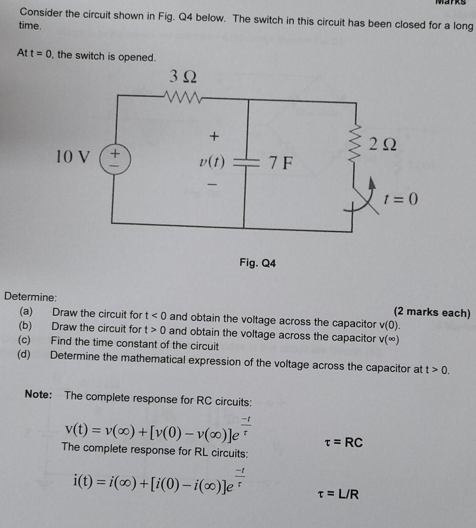 Solved Consider the circuit shown in Fig. Q4 below. The | Chegg.com
