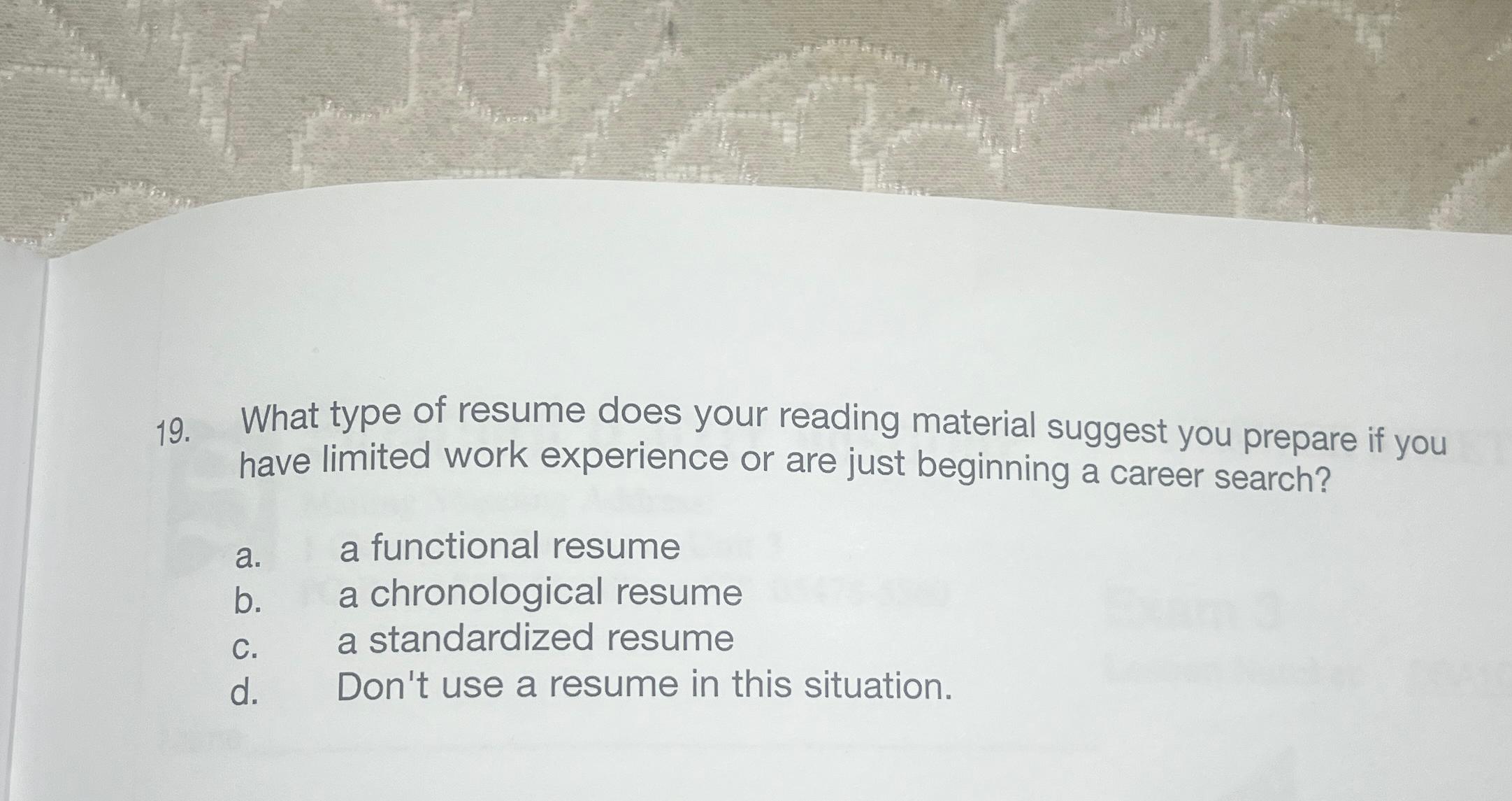 Solved What type of resume does your reading material | Chegg.com