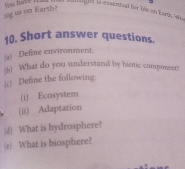 Solved ing us on Earth? 10. ﻿Short answer questions. (a) | Chegg.com